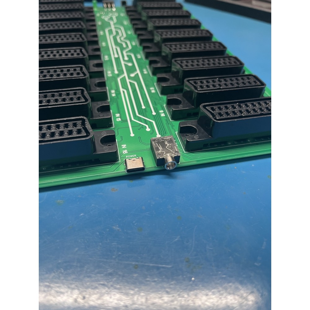 Automatic 16 sixteen input 2 two output SCART switch switching box ...